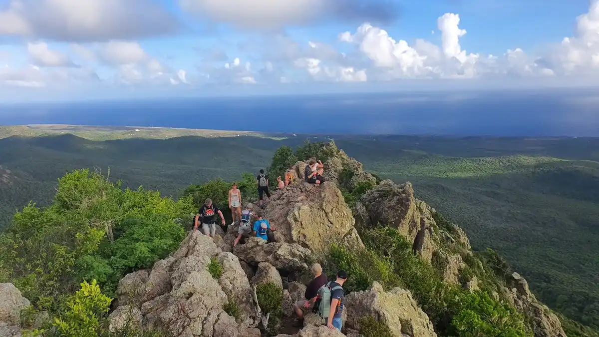 Mount Christoffel Trail Hike Guide (Curaçao, 2026)